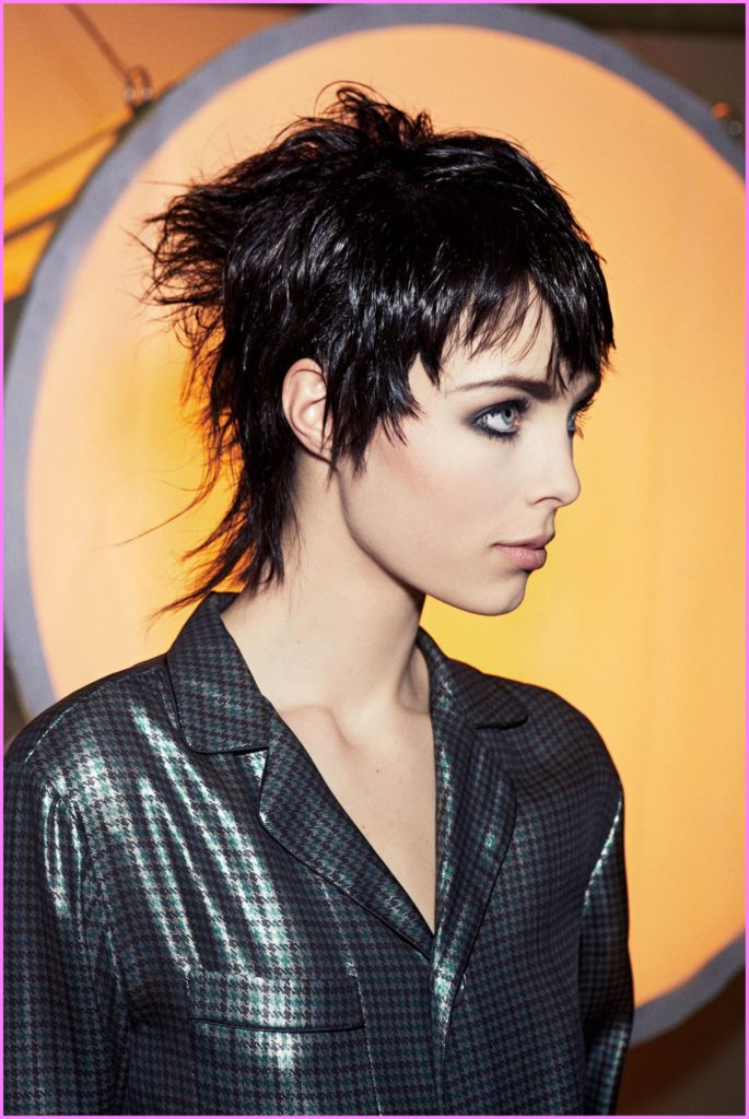 Short Hair Models Edie Campbell, Jessica Stam, and Karlie Kloss | Short ...