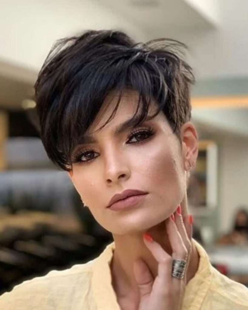 Fashionable Short Women’s Haircuts 2023 | Short Hair Models
