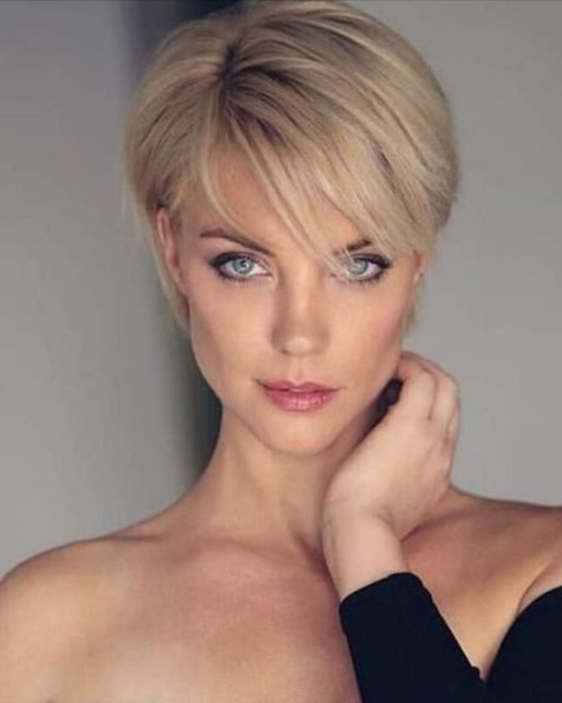 Fashionable Short Women’s Haircuts 2023 | Short Hair Models